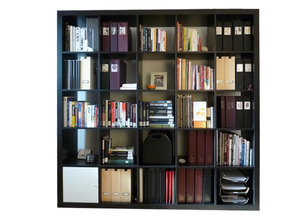 Mit! Dining Table with 6 Chairs – HOiD.pk