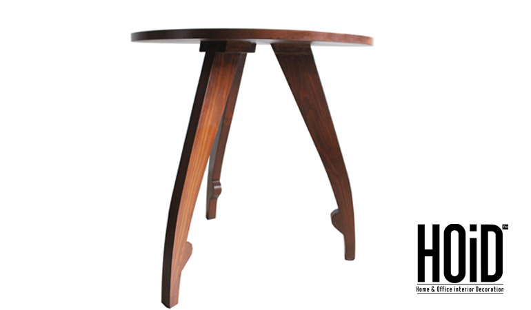 Roble! Round Corner Table – HOiD.pk