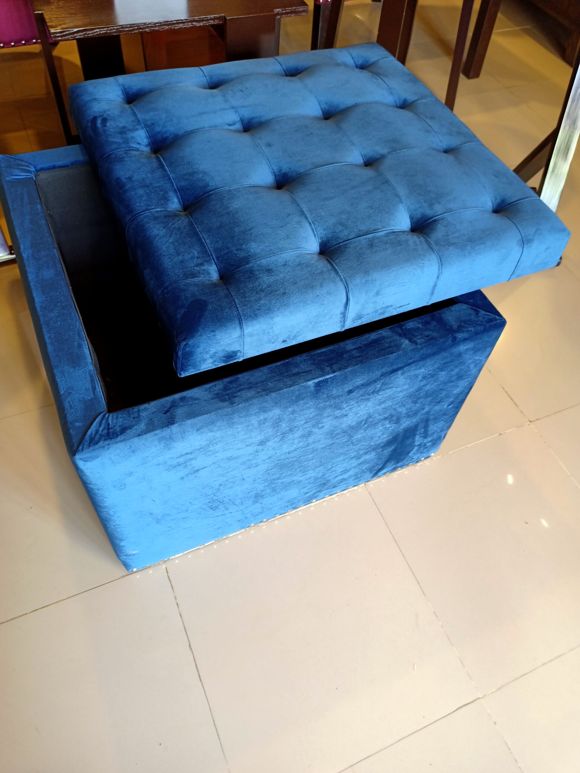 Alma! Square Seat Storage Unit – HOiD.pk