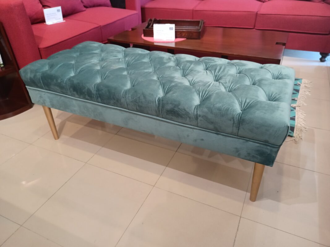 Bun! 2 Seater Settie – HOiD.pk