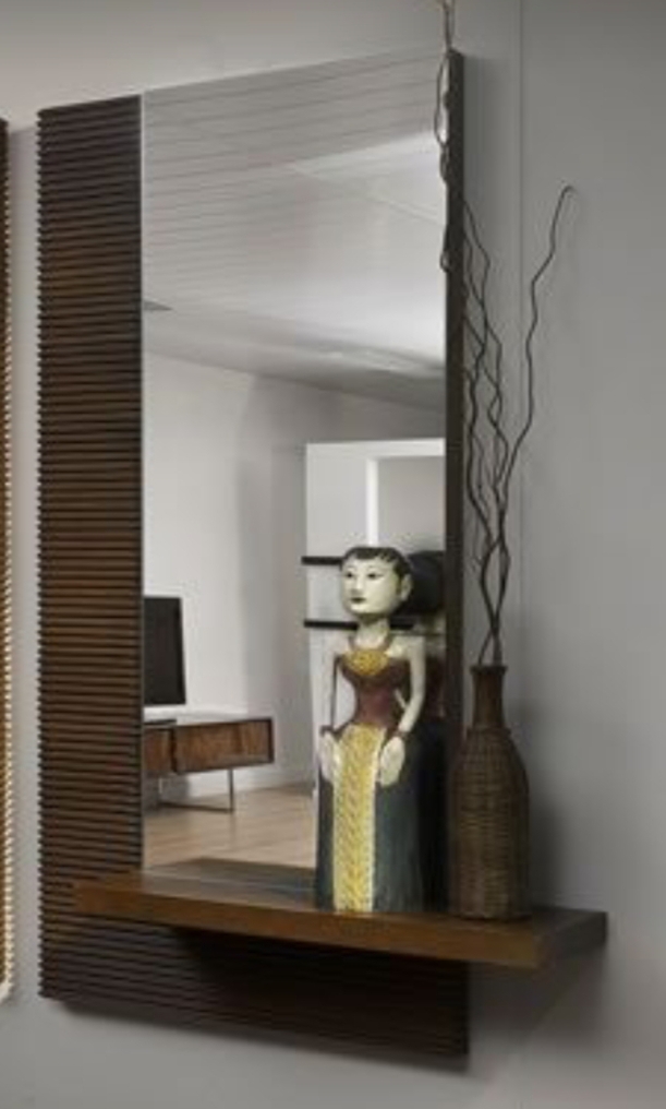 Hill Hallway Mirror with Shelf – HOiD.pk