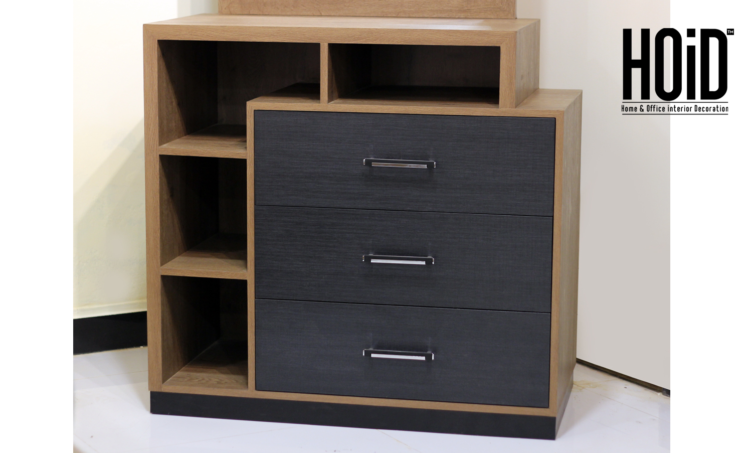 High Dresser with 3 Drawers with Mirror - HOiD.pk